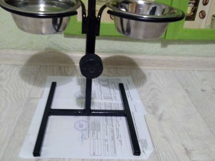 Подставка для собачьих мисок