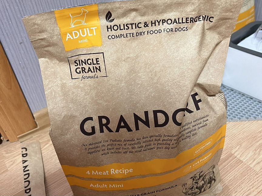 Grandorf. Корм доя собак мелких парод