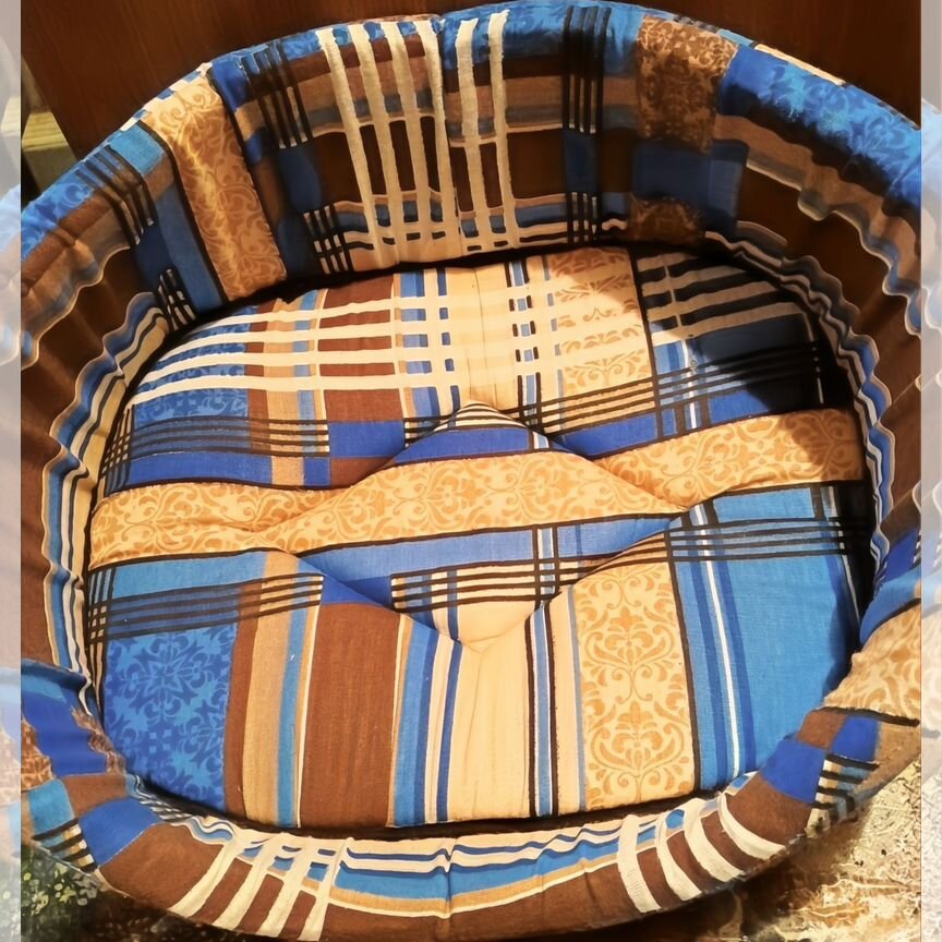 Лежанка для кошек и собачек