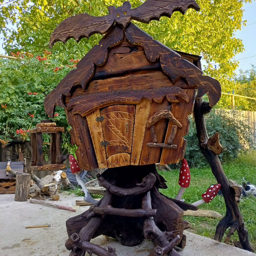 Избушка на курьих ножках