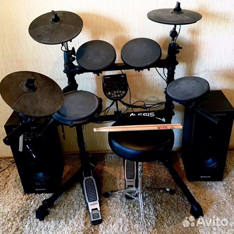 Электронная ударная установка Alesis DM6 купить в Москве | Хобби и ...