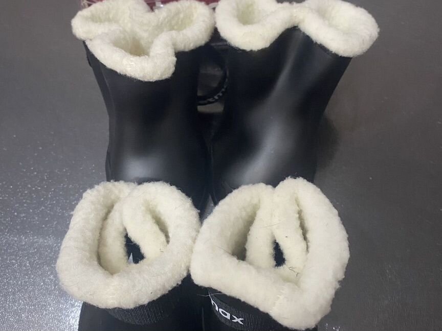 Обувь зимняя для собак