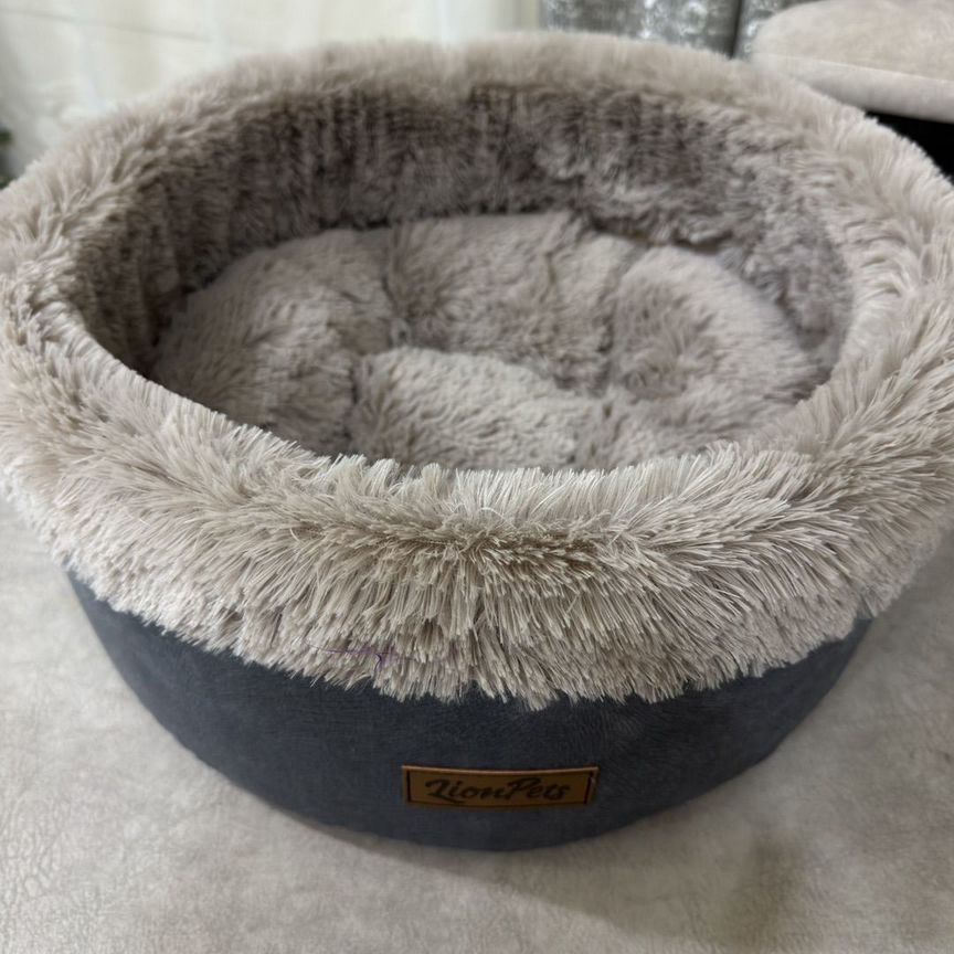 Лежанка для кошек