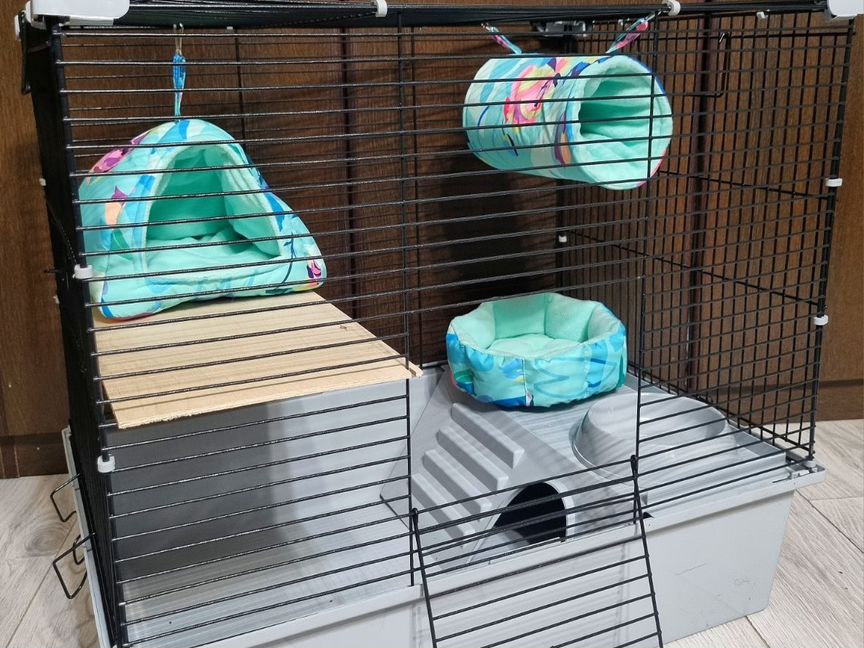 Клетка для грызунов с набором гамаков