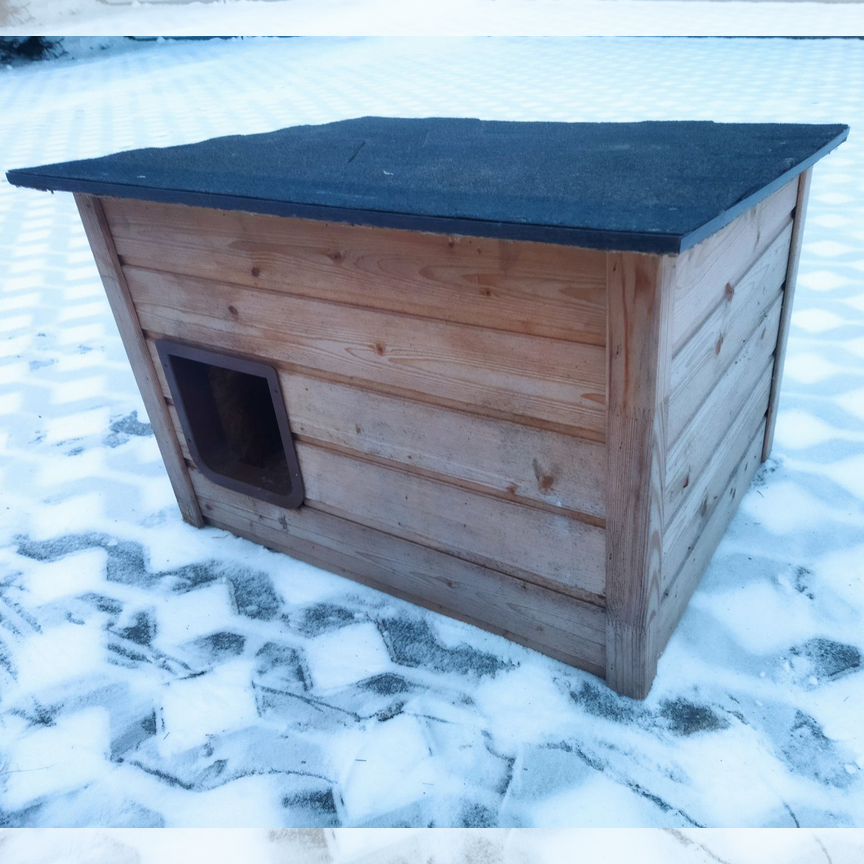 Будка утепленная для кошки, небольшой собаки