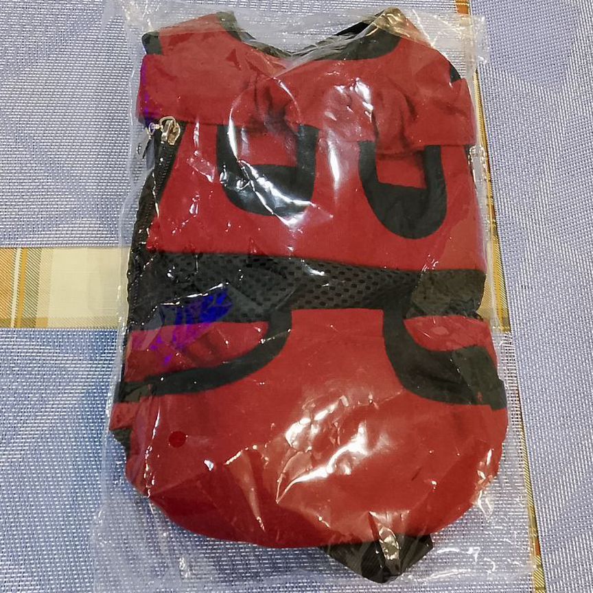 Переноска для собак мелких пород