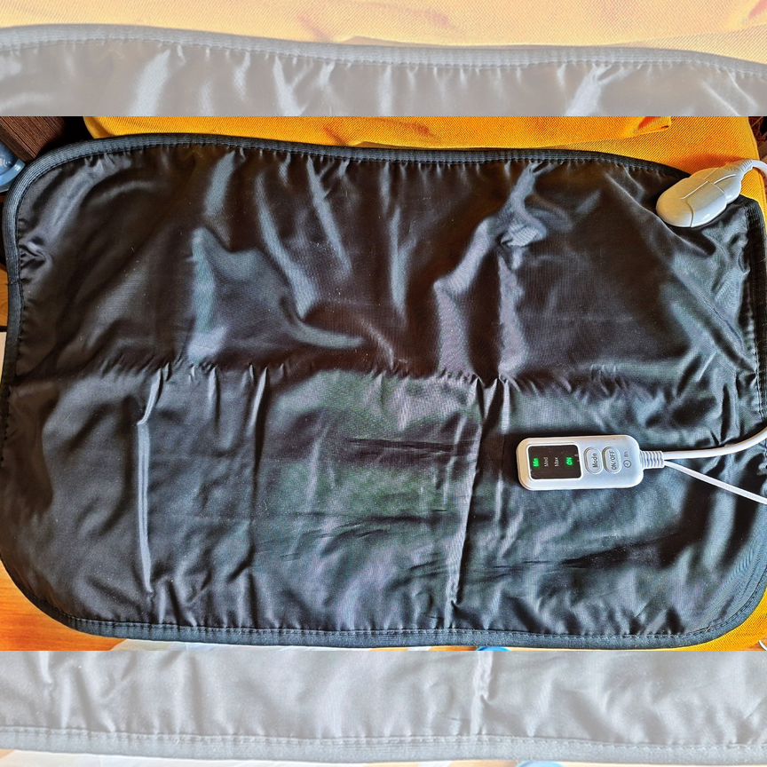 Ковер-лежанка с подогревом для животных