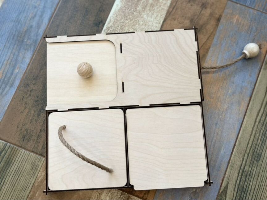 Развивающая игрушка кормушка для собак