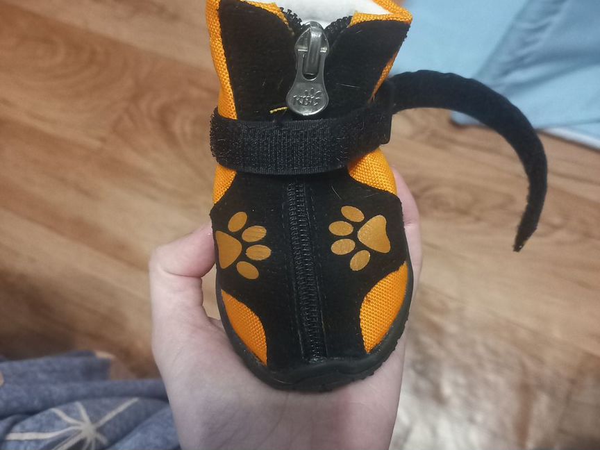 Зимние ботинки для собак