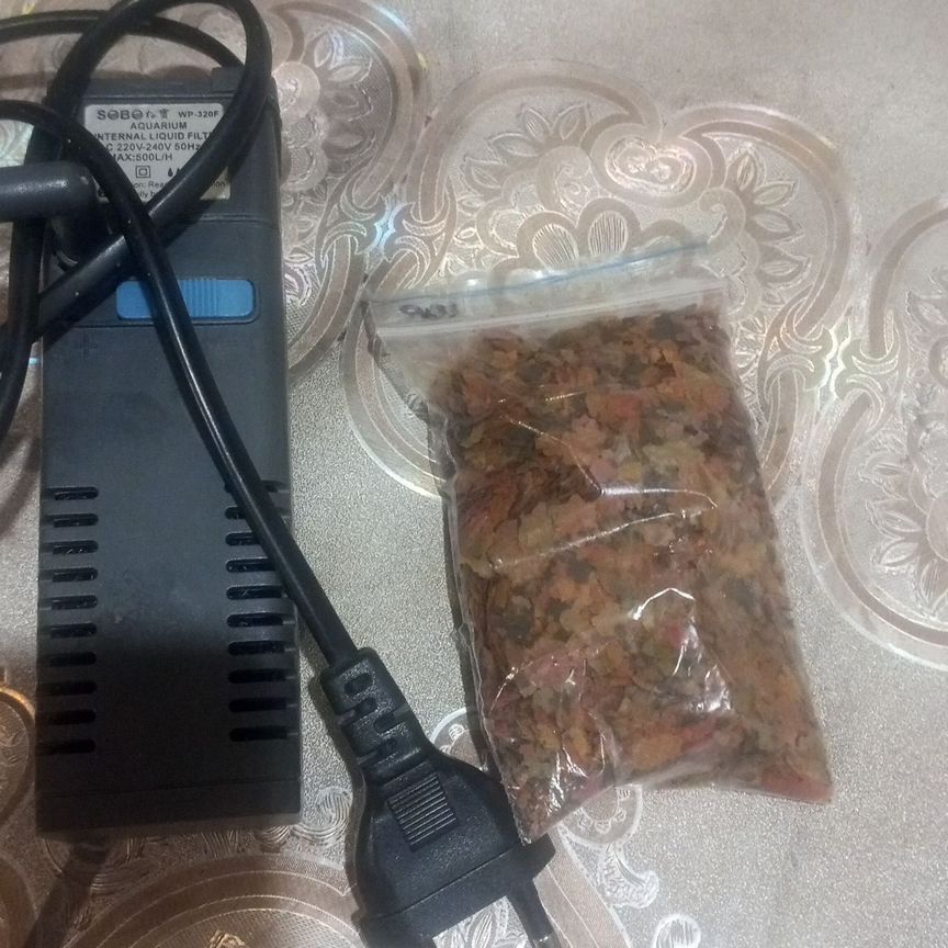 Корм для аквариумных рыбок