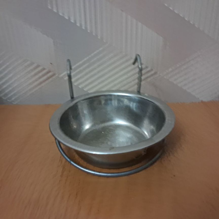 Кормушка для попугая