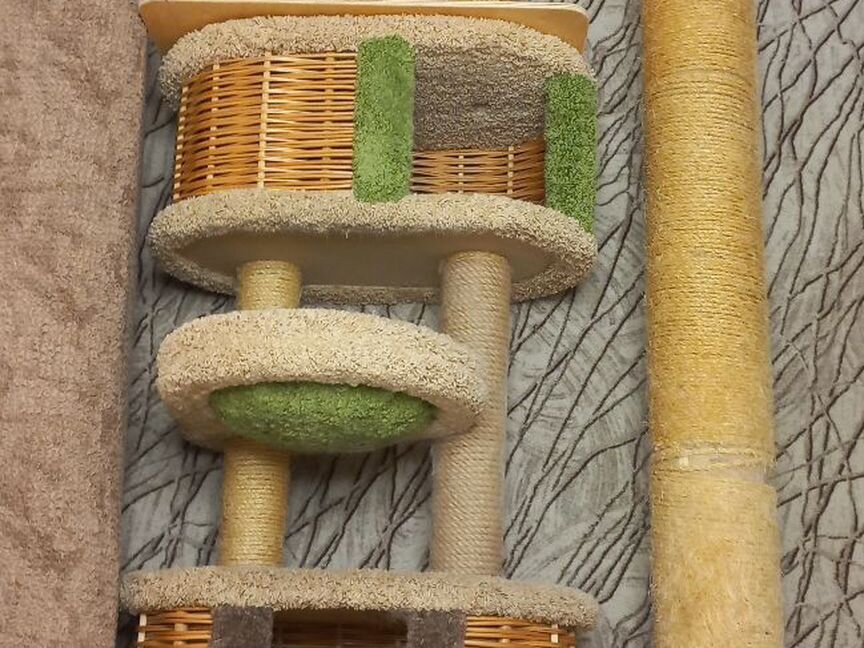 Домик-когтеточка с домиком бу