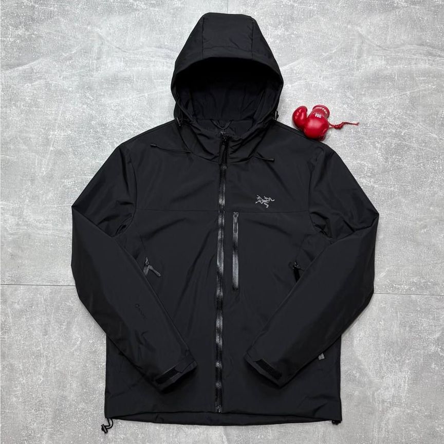 Куртка Arcteryx черная