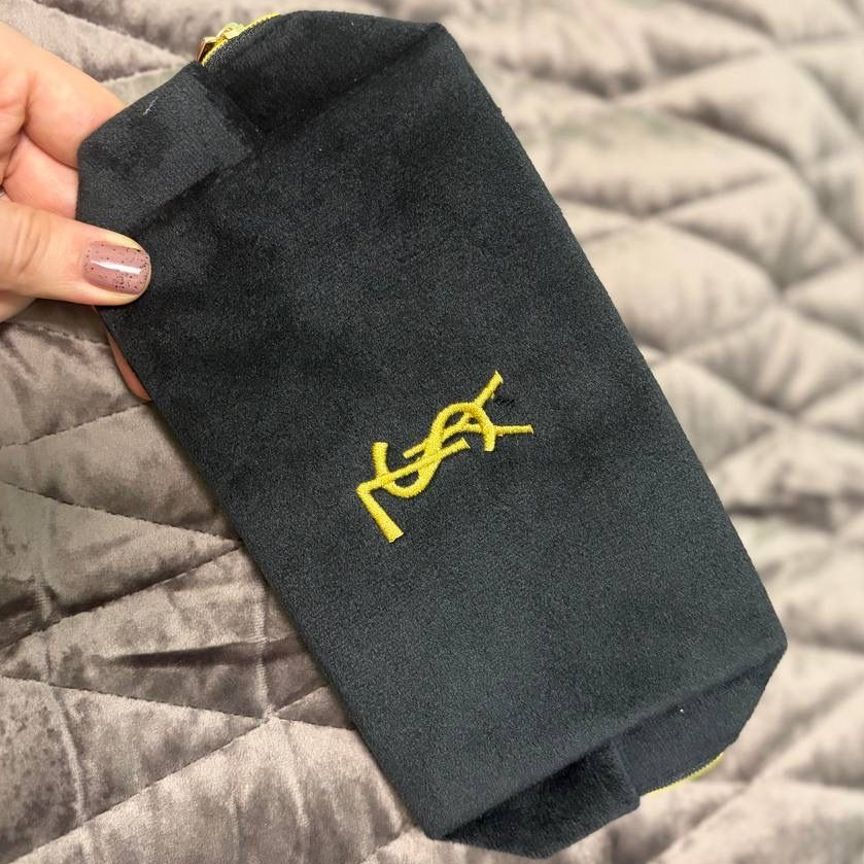 Косметичка серая 20х11 см новая