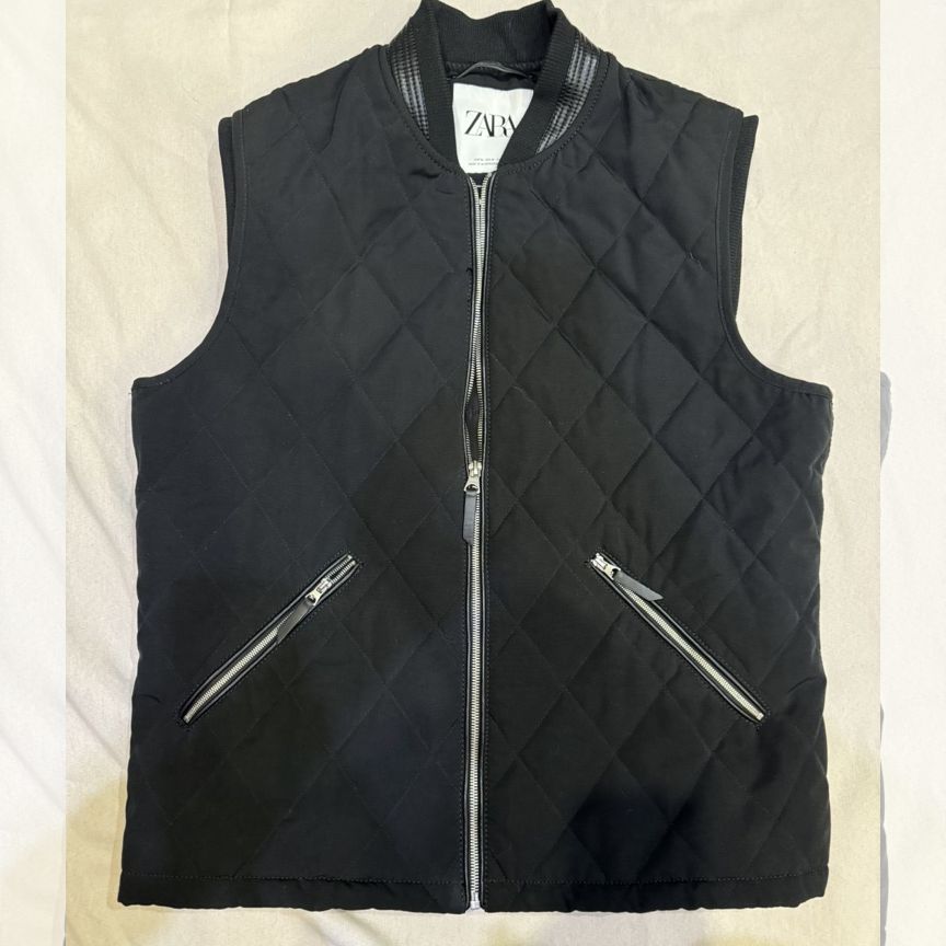 Жилет (безрукавка) zara