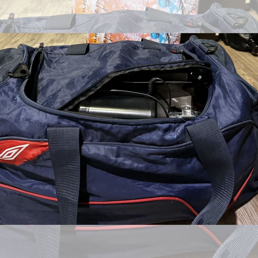 Сумка с личными вещами