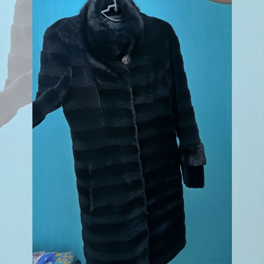 Шуба мутоновая с норкой 42