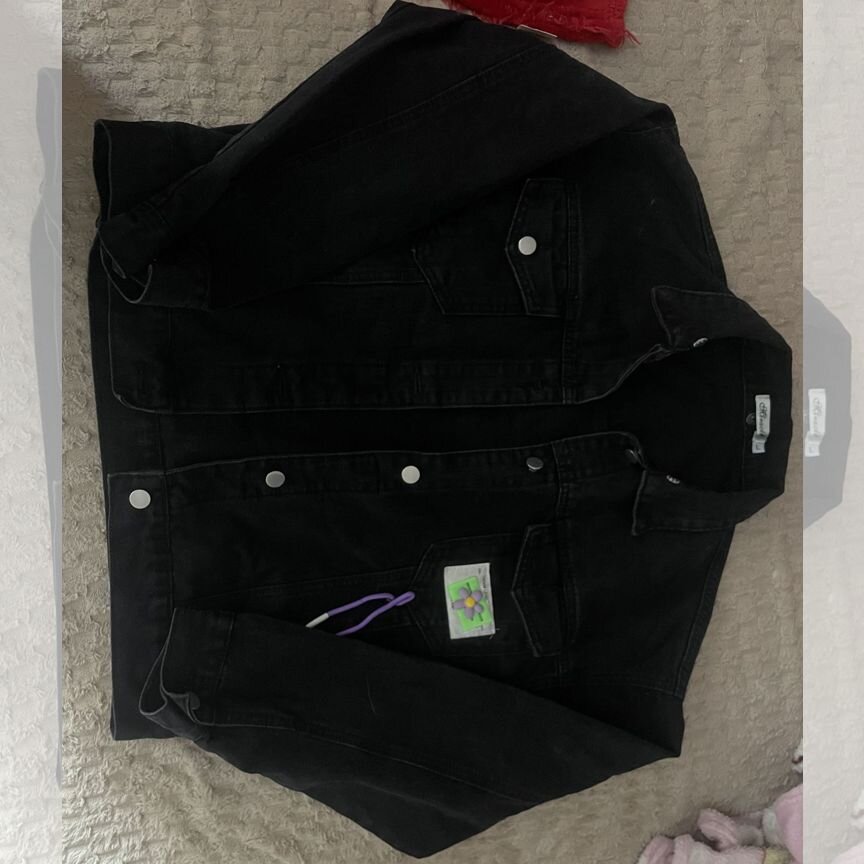 Джинсовая куртка отдам