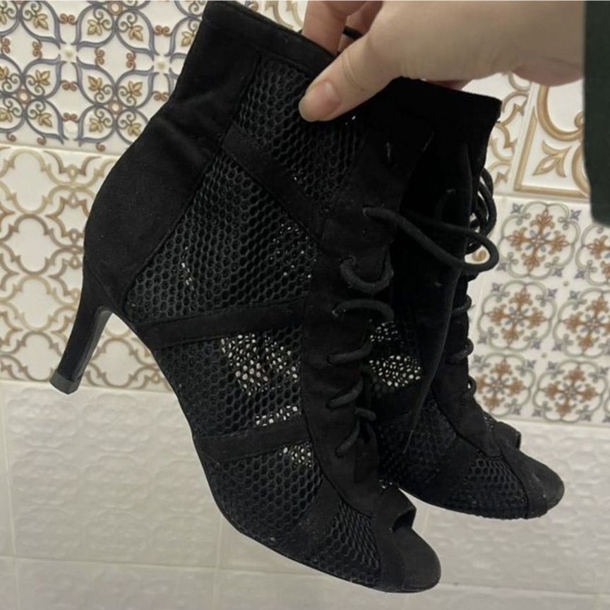 Туфли хилс женские 37 размер