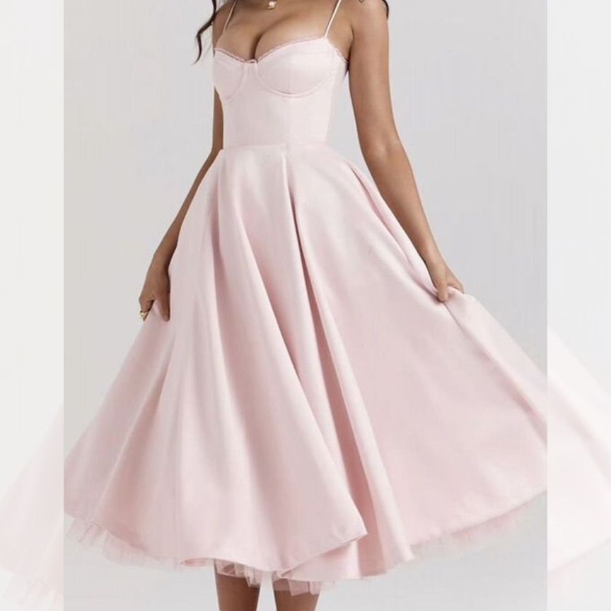 Платье house of cb