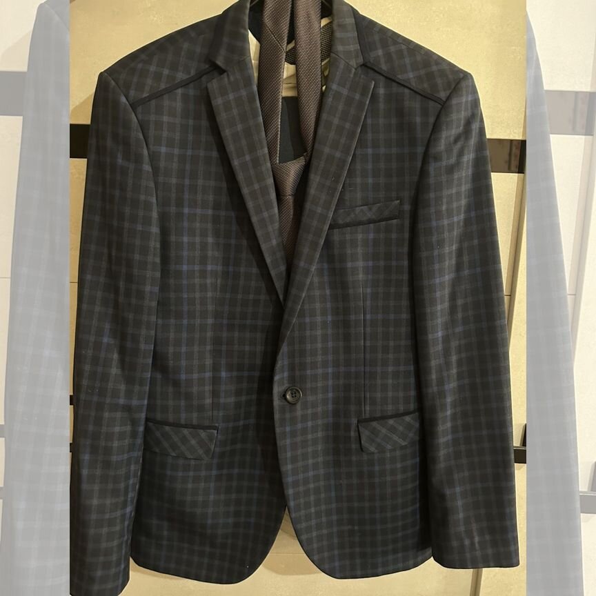 Костюм мужской классический