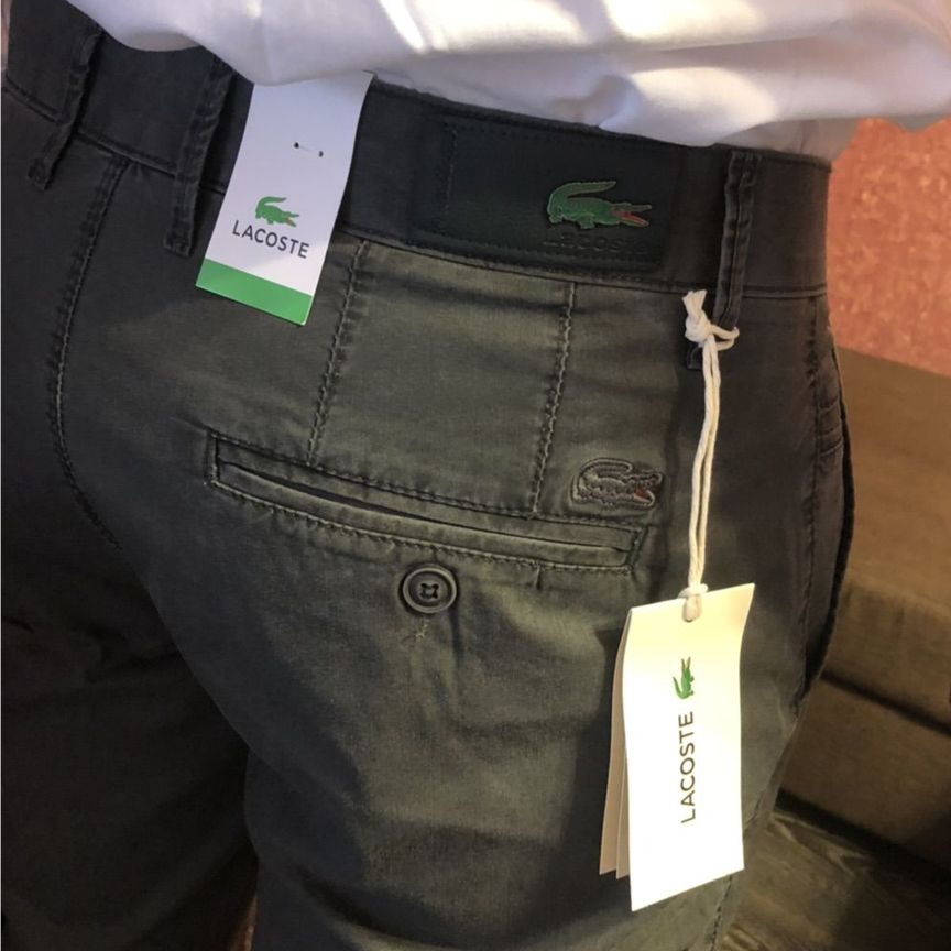 Фирменные брюки lacoste