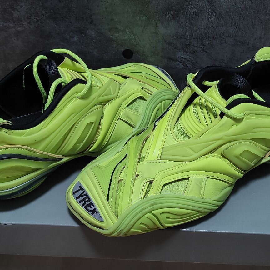 Balenciaga tyrex